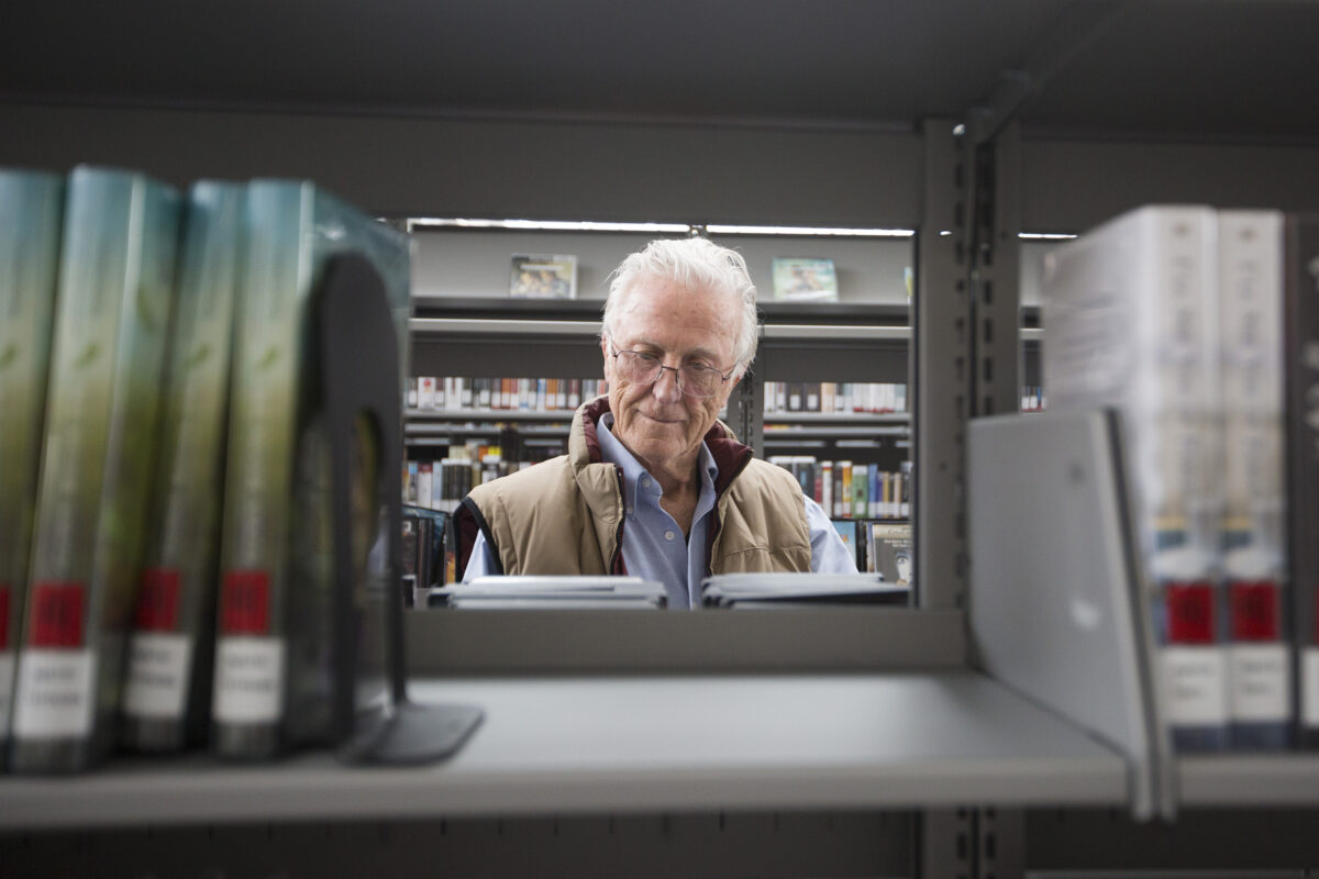 Patrons delighted by new Southwest Branch library in Roy | News, Sports ...